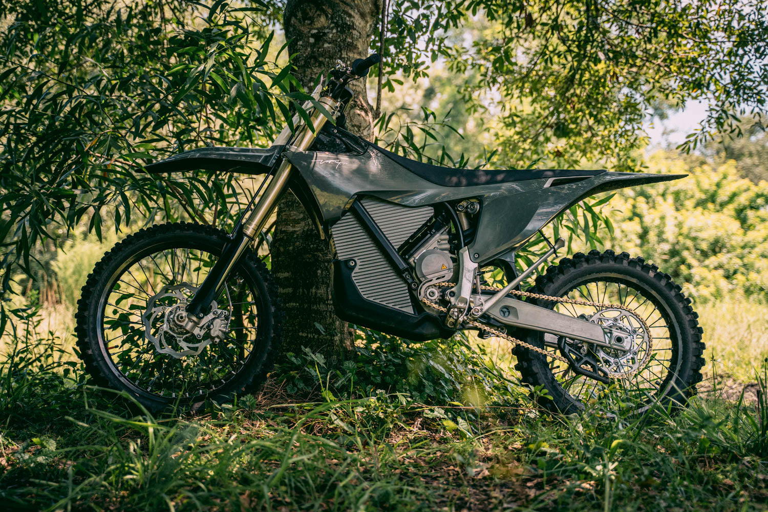 Essential Tips and Tricks for Off-Road E-Bike Racing with the Stark Va